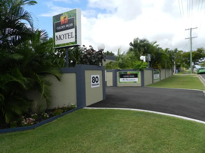 Golden Palms Motor Inn - Bundaberg Central