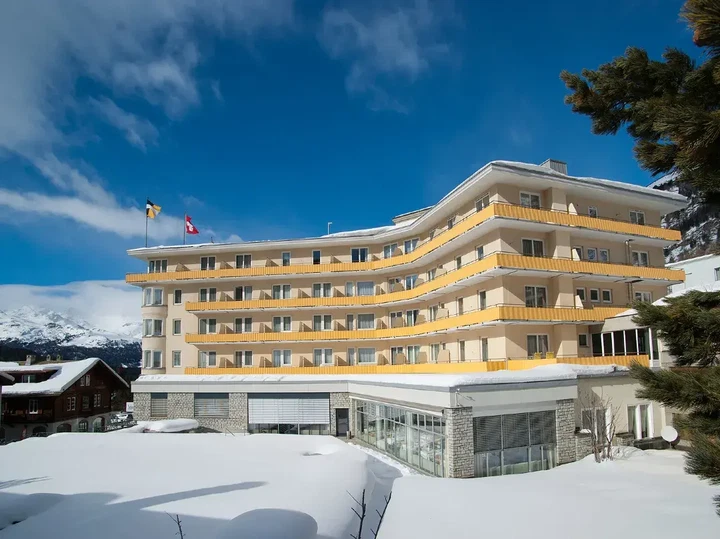 Hotel Schweizerhof Pontresina - Samedan