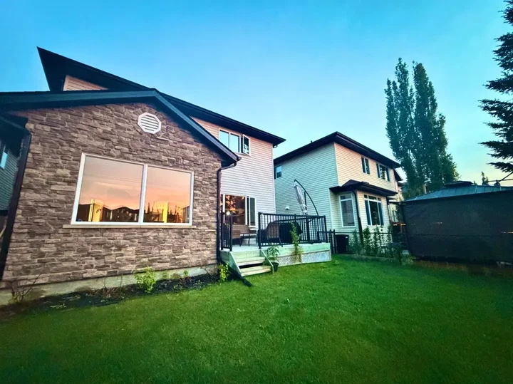Lily And Sean’s House - Cochrane