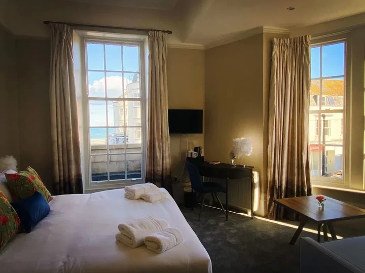 Chapter 1 Hotels - Weymouth