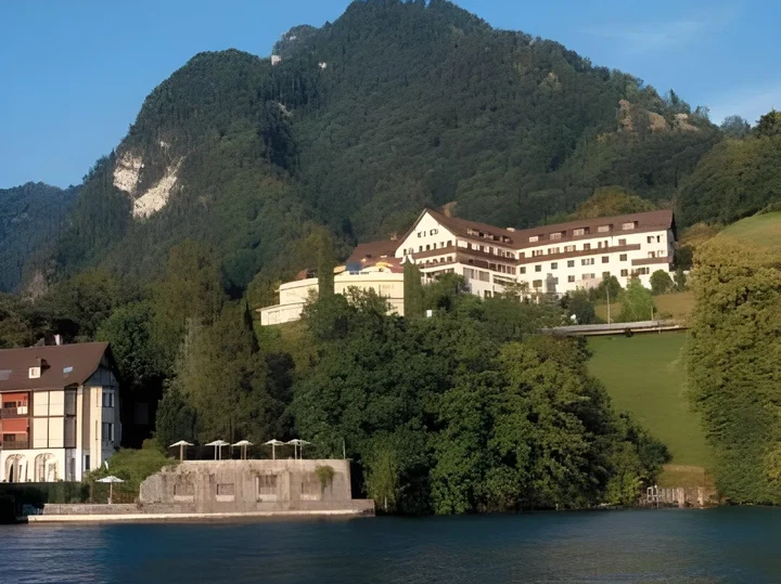 See- Und Seminarhotel Floraalpina Vitznau - Ennetbürgen