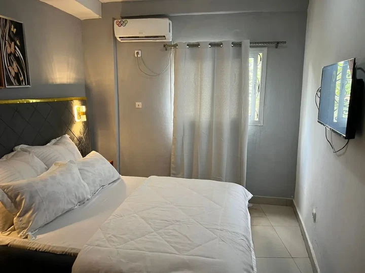 Luxury And Classy With City View - Yaounde