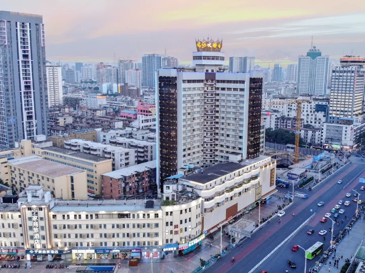 Yinhe Hotel - 난닝 시