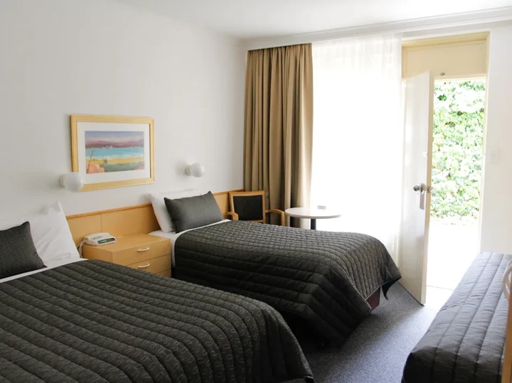 Mid City Motor Inn Queanbeyan - Camberra
