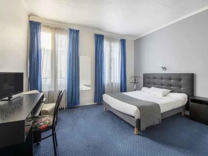 Royal Hotel Versailles - Versailles