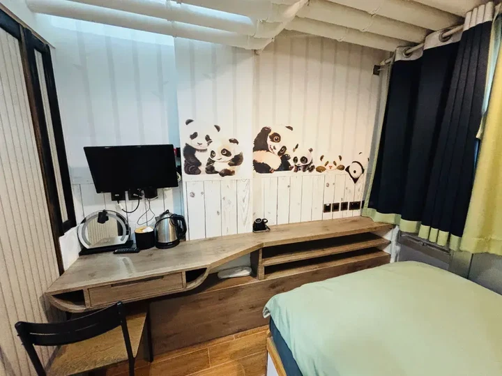 Panda's Hostel - Mong Kok