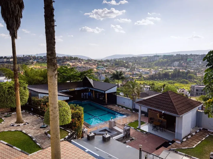 Poolside View Guesthouse - Kigali
