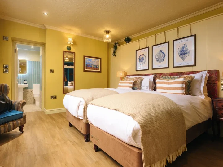 The Royal Castle Hotel - Devon