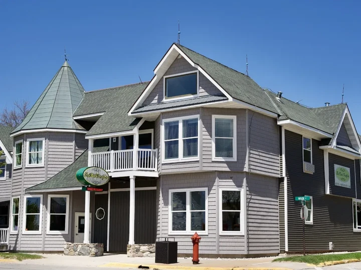 Hotel Frankfort & Restaurant - Door County, WI