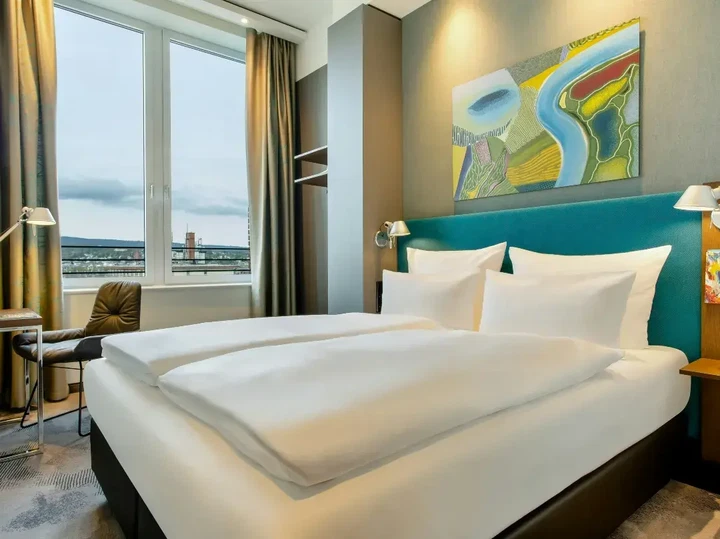Motel One Wiesbaden - 