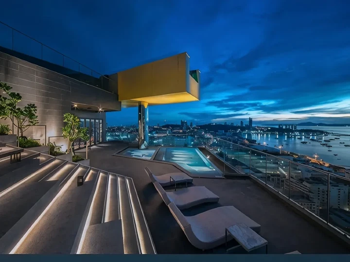 The Edge Central Pattaya – Near Beach, Central & Walking Street By Smile - Jomtien