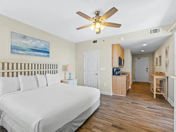 Splash Beach Resort 1101e-a - Laguna Beach, FL