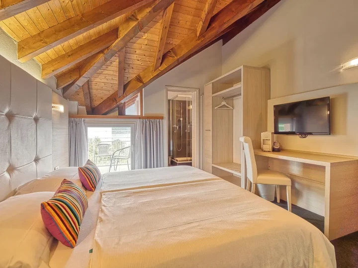 $@ Home Hotel Locarno - Locarno