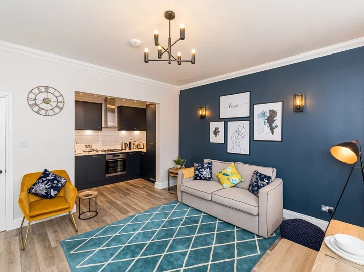 Guestready - 2bed Beachside Home W Private Garden - Bournemouth