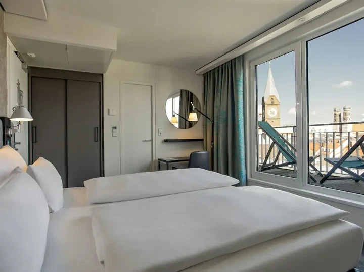 Motel One München Sendlinger Tor - Munich