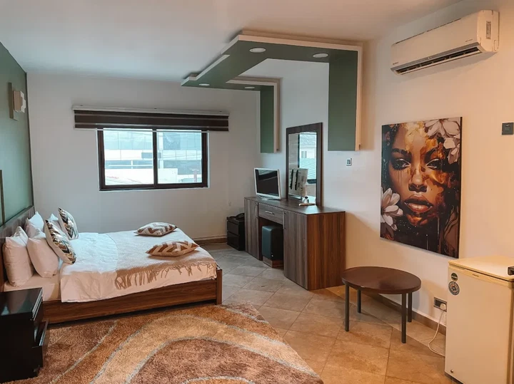 Sky Suites Osu - Accra