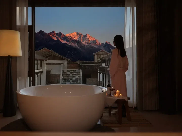 Golden Sunset Cloudpeak Family Time Villa Resort, Xixiangyuan, Baisha Ancient Town - Lijiang