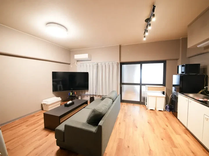 Tasone Stay Osaka Fyj703 - Osaka