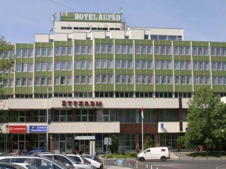 Hotel ÁRpád - Tatabánya
