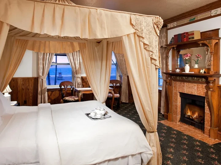 Doryman's Oceanfront Inn - Newport Beach