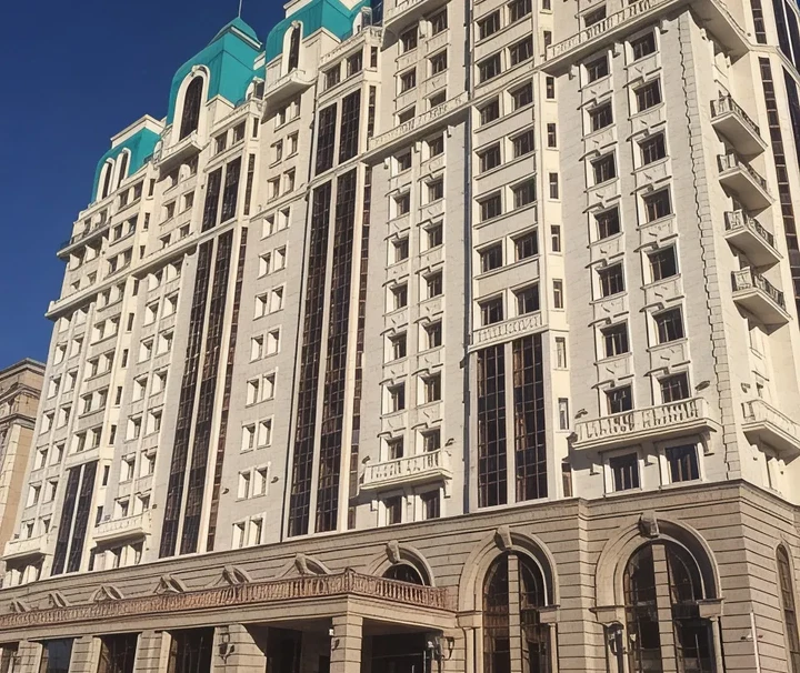 Alanda Hotel - 阿斯塔納