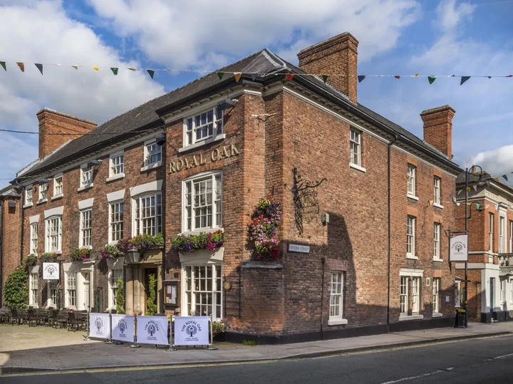 The Royal Oak Hotel, Welshpool - The Coaching Inn Group - Wales