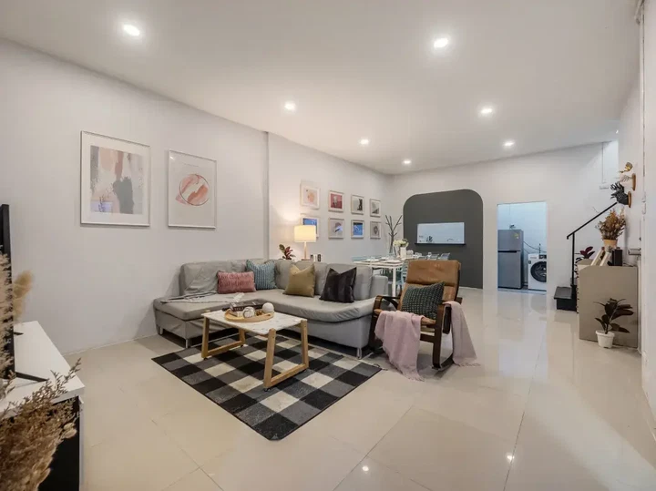 Spacious Family Haven Chatuchak Market - 5br House - Bangkok
