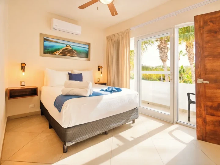 Hotel & Suites El Moro - La Paz