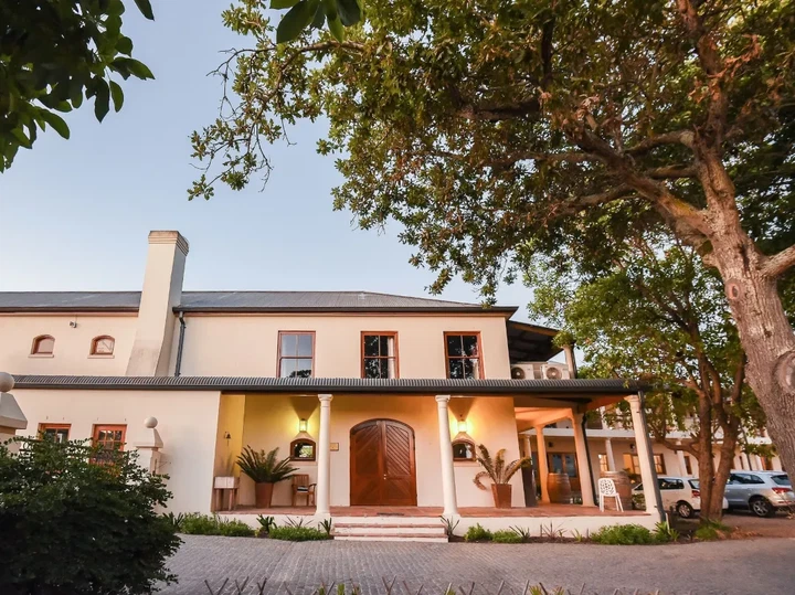 Lovane Boutique Wine Estate And Guesthouse - Stellenbosch