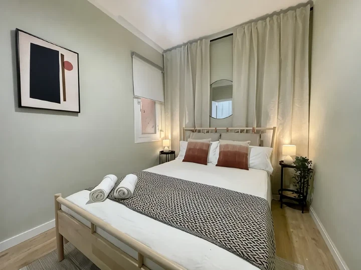 Modern & Comfy 3bd In Avinguda Paralel - Barcelona
