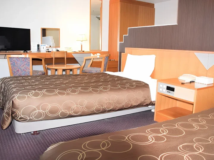 Shin Sayama Hotel - 川越市