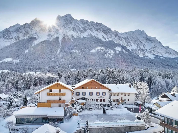 Romantik Alpenhotel Waxenstein - Grainau