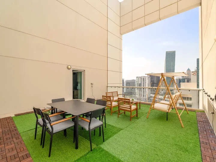 Silkhaus | Mayfair Tower - Dubai