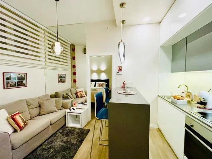 Lirra Luxe - Belgrad