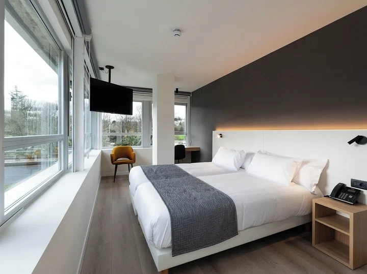 Hotel Distrito Oeste By Limehome - Donostia-San Sebastian
