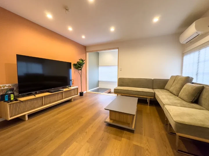 Tasone Stay Osaka Koz1 - Osaka