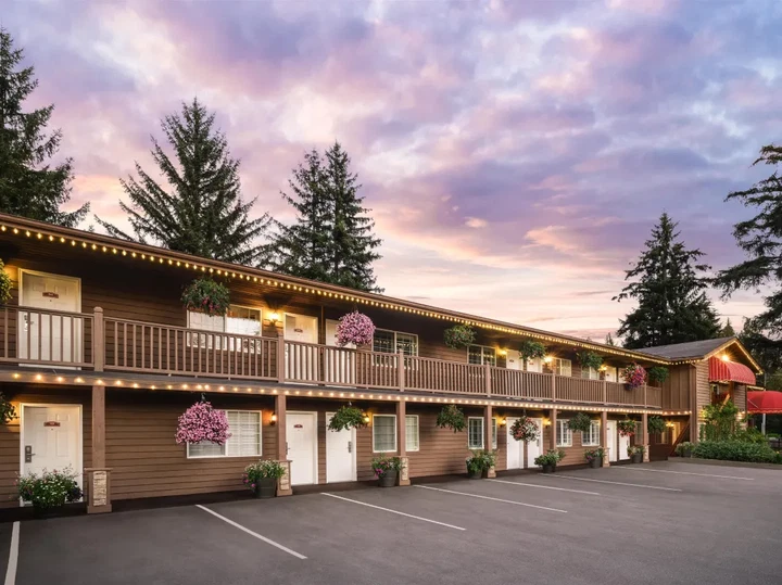 Best Western Country Lane Inn - Juneau, AK
