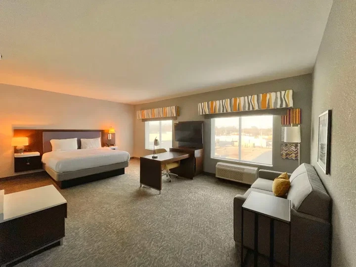 Hampton Inn By Hilton Mcminnville - McMinnville, TN