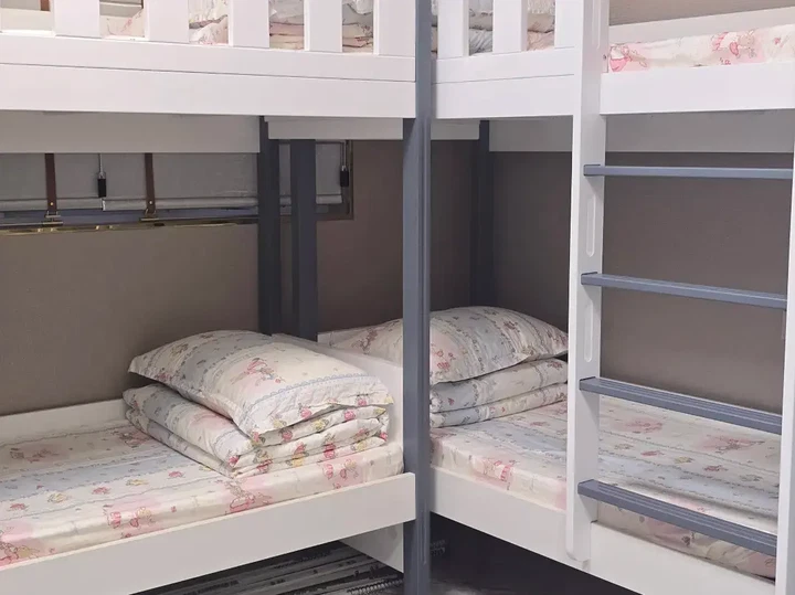 Hk 81 Hostel - Sai Kung