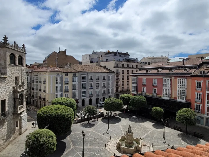 Mía Suites I - Parking & Wifi Free - Burgos