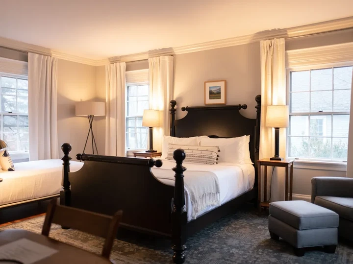 Onesixtyfive, The Inn On Park Row - Brunswick, ME