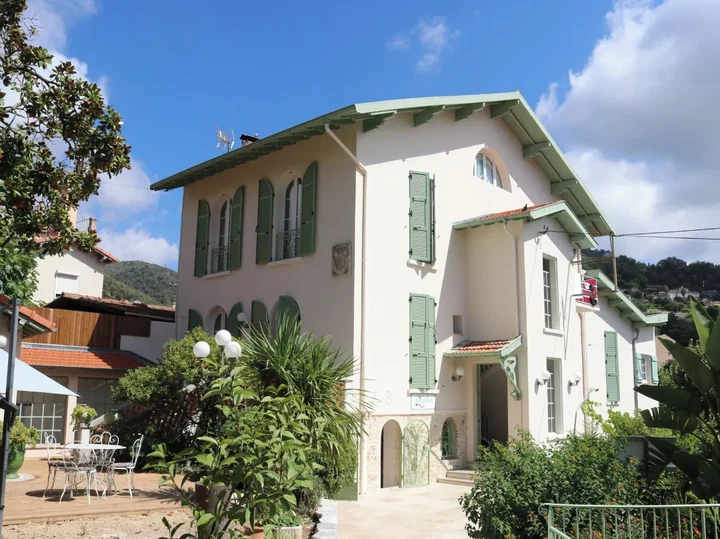 La Villa Roseraie , Hôtel Familial Ouvert Toute L Annee - ヴァンス