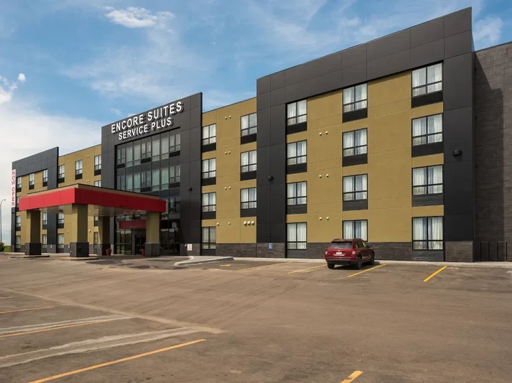 Encore Suites By Service Plus Inns - Grande Prairie