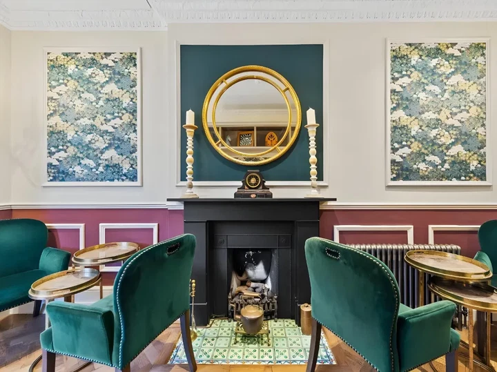 Vancouver Hotel And Studios - Notting Hill