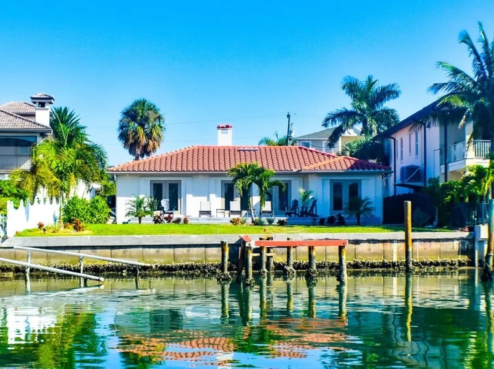 Devon Shores - Tampa Bay, FL