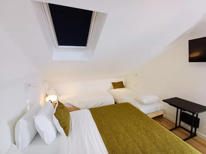 Relax & Travel - Almada