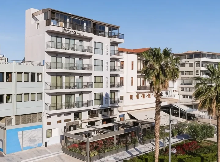 Metaxa Hotel - Urban Boutique Living - Héraklion