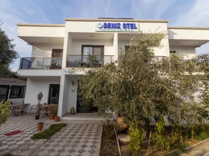 Deniz Otel - Seferihisar