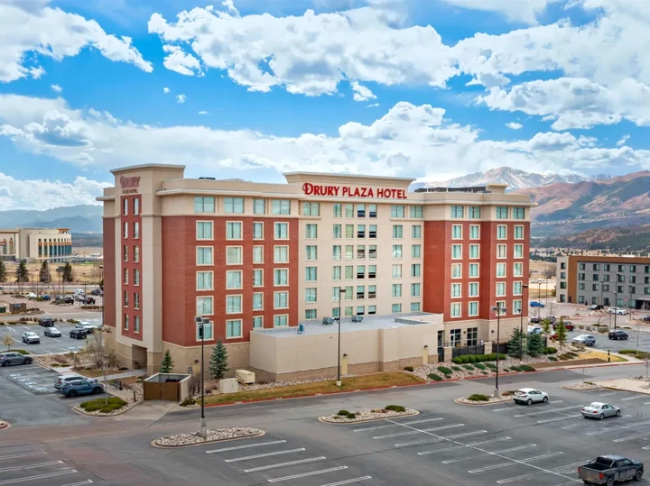 Drury Inn & Suites Colorado Springs Near The Air Force Academy - Colorado Springs, CO