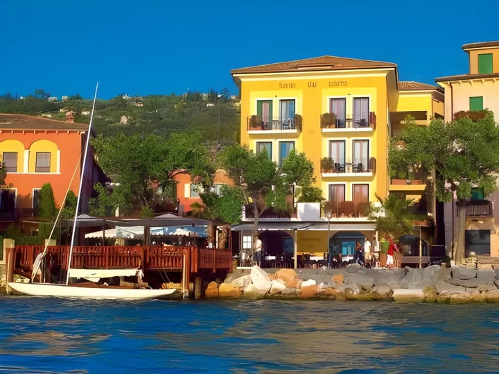Hotel Del Porto - Torri del Benaco
